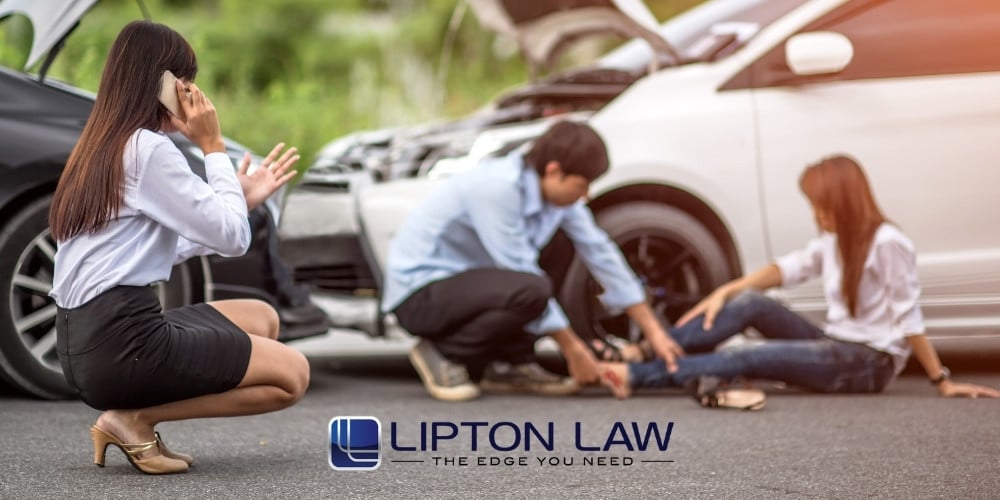 Michigan Distracted Driving Accident Lawyer | Lipton Law